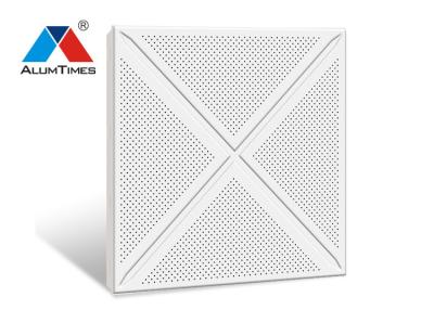 Cina Clip perforata di spessore del soffitto 0.6mm dell'alluminio rivestito commerciale della polvere nel tipo in vendita