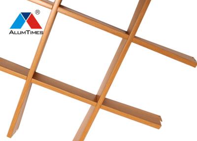 Cina Accessibilità multipla di colore del soffitto di alluminio di legno di griglia facoltativa in vendita
