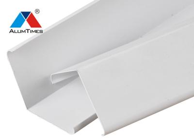 Cina Sistema di alluminio del soffitto del deflettore del grano di legno con spessore ISO9001 0.6-1.2 in vendita