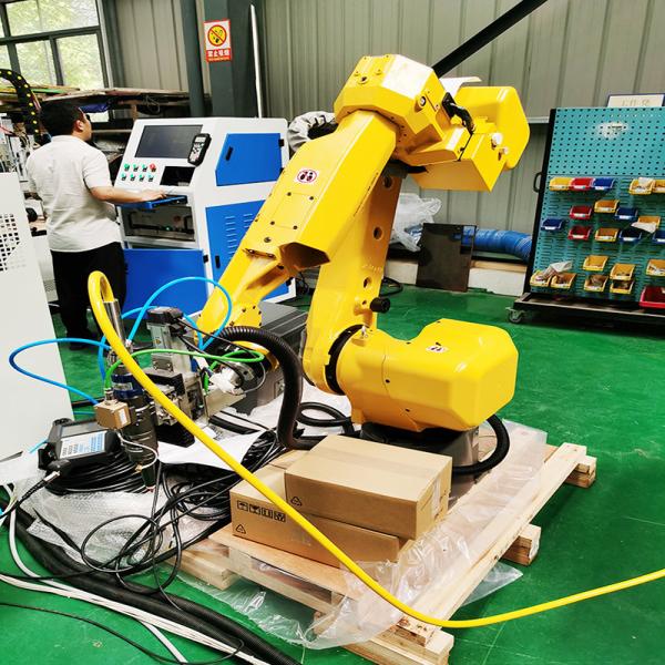 Автомат для резки лазера волокна автоматизации для резца лазера робота 3D шлема 2KW 3KW