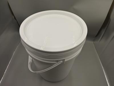 Cina Serie 8 secchi rotondi di plastica bianchi, mandarino 20L in vendita