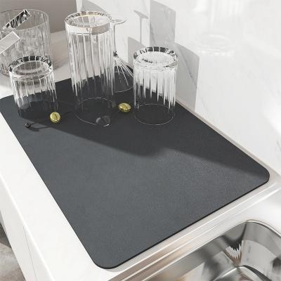 China Tapete de cozinha de drenagem absorvente lavável para decoração de mesa em casa e restaurante à venda