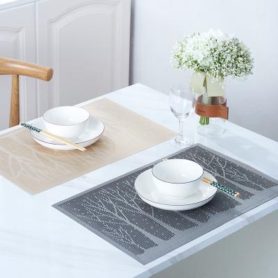 Cina Matto da tavolo in PVC impermeabile Perfetto per gli acquirenti commerciali Catering Cantine in vendita