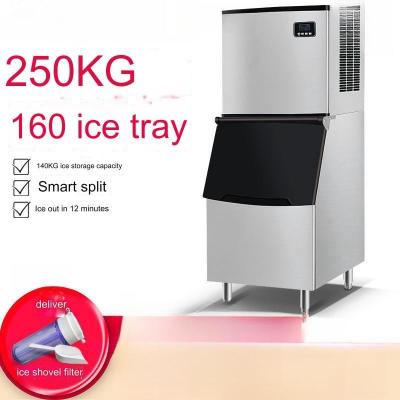 Cina Compressore di raffreddamento Split Ice Machine Isolamento e semplice funzionamento Commercial Ice Maker in vendita