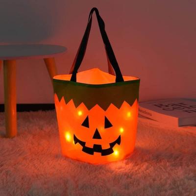 Cina Partito Borsa di zucca leggera Top vendita luminosa LED Borsa di caramelle portatile per Halloween in vendita