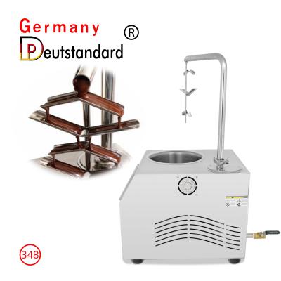 China CBM0.22 Fully Automatic Small Chocolate Tempering Machine with Stainless Steel Material for sale