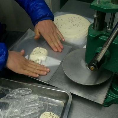 China Commercial Bakery Useage 18cm Pancake Press Machine for Dough Pressing Sheeter for sale