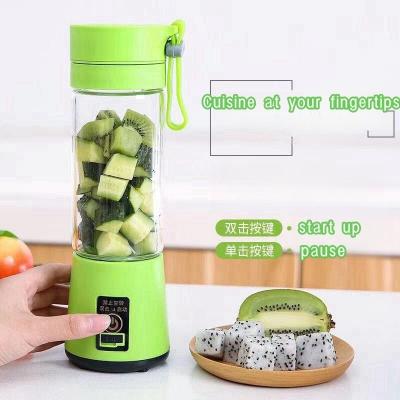 China Máquina de embalaje de vacío de mezcladora de jugo rápida y fácil para hacer jugo fresco en movimiento en venta