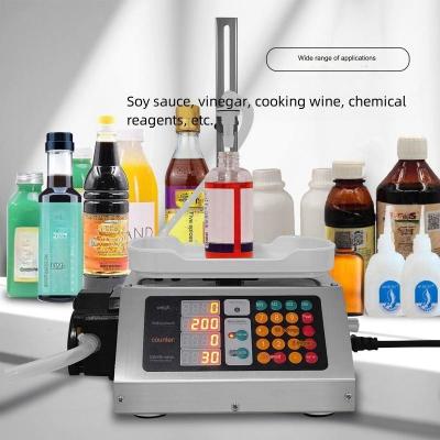 China Füllmaschine für flüssige quantitative Verpackungen 3 kg Kapazität für mehrere Anwendungen zu verkaufen