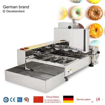 China Easy Operate Multifunctional Donut Fryer 220v/50HZ 5kw Automatic Food Making Machine for sale