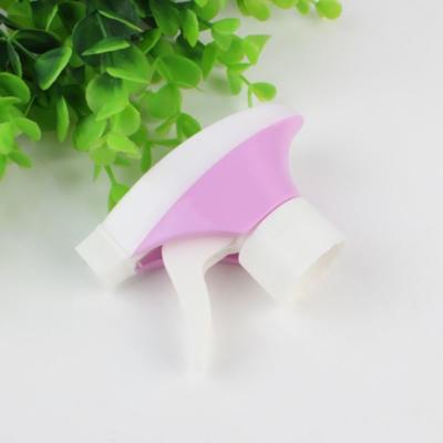 Cina Spruzzatore a trigger in plastica a mano 28 / 410 PP con colori multipli in vendita