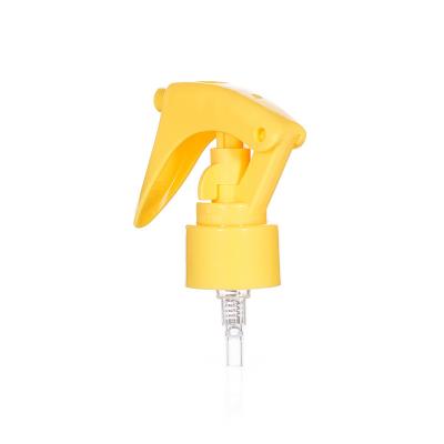 China Yellow Color 24 / 410 Plastic Mini Trigger Sprayer With Plectrum Design for sale