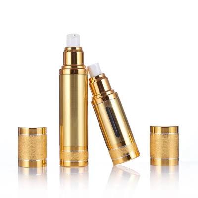 Cina Bottiglia di alluminio senza aria da 30 ml e 50 ml con colore personalizzato in vendita