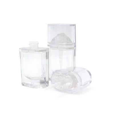 China Customized Luxury 15ml Capacity Lip Gloss Tube with PE and PP Material for Empty Packaging for sale