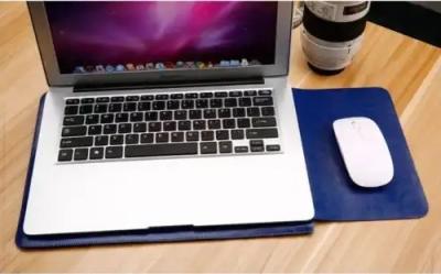 China Bureaupu Laptop de Zak van het Kokerleer het In reliëf maken Embleem 15/16 Duim voor Macbook Pro Macbook A Te koop