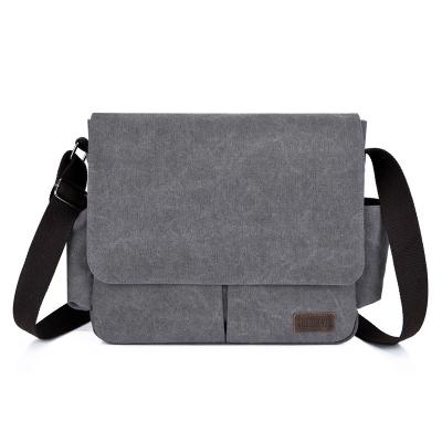 Cina 16,5/17 pollici Flap Men Sling Crossbody Borsa a tracolla in tela per laptop da uomo in vendita