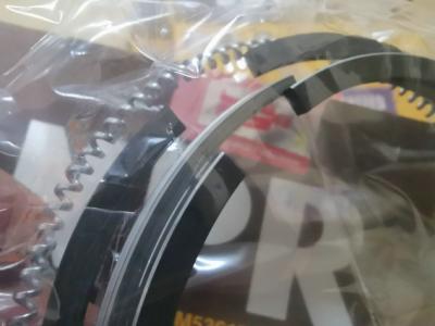 Cina Fasce elastiche di corrispondenza di NPR per KOMATSU 4D95 6D95 6204-31-2202 in vendita