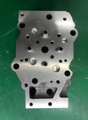 China Komatsu 6D140 12V140 QST30 cilinderkop 4068673RX 600-211-1020 Te koop