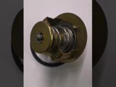 耐熱軽量エンジンのベアリング 滑らかな仕上げで 三?? 中国 S6R サーモスタット 37546-31700