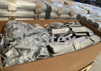 China Tela revestida da fibra de vidro do silicone de grande resistência para coberturas isolantes e cortinas de solda à venda