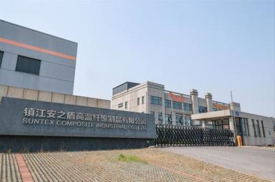 中国 シリコーン断熱材のための上塗を施してあるガラスの生地の火の障壁の生地 販売のため