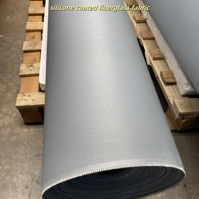 Cina Tessuto rivestito di silicone di vetro elettronico con 50 m / 100 m Lunghezza di rotolamento 1 / 1,2 / 1,5 m Larghezza e 400 g / m2 Peso per resistenza alle alte temperature in vendita
