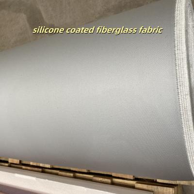 Cina Tessuto rivestito di silicone di vetro elettronico con 50 m / 100 m Lunghezza di rotolamento 1 / 1,2 / 1,5 m Larghezza e 400 g / m2 Peso per resistenza alle alte temperature in vendita