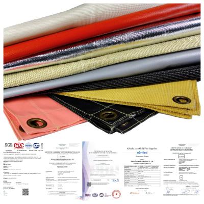 China Custom 100% Fiberglass Welding Blanket with 550°C Heat Resistance and Acrylic Coating for Fire Protection for sale