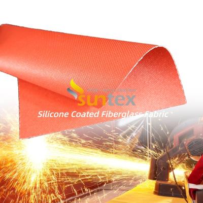 China Double Sided Silicone Coated Fiberglass Fabric Welding Blanket with 50 m / 100 m Roll Length and Water Repellent Properties for sale