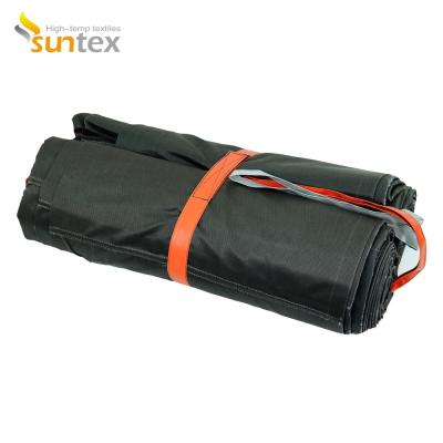 China Gray Electric Vehicle Fire Blanket with 550℃/1000℃ Thermal Resistance for Oxygen Deprivation for sale