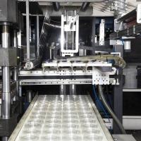 China High Speed Full Servo Thermoforming Machine DH680 for sale
