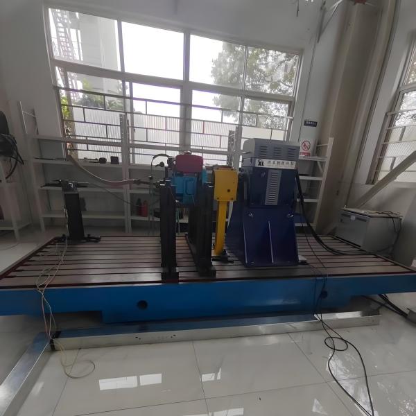 SSCD90-1750/4200 90kW 573Nm 4200RPM 낮은 관성 높은 동적 반응력 디젤 엔진 테스트 벤치