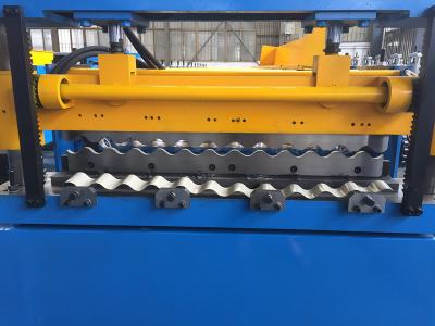 Cina Strato manuale del tetto di Decoiler 7.5KW che fa macchina con il taglio idraulico in vendita