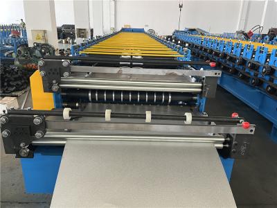 Cina Rotolo del pannello di doppio strato 11KW che forma macchina Corrguated e che copre 0.8mm in vendita