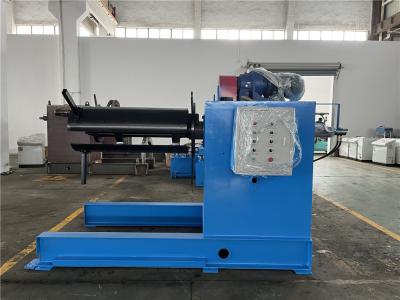 Cina Rotolo del pannello di doppio strato 11KW che forma macchina Corrguated e che copre 0.8mm in vendita