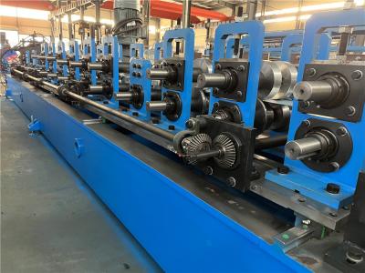 Cina Perno di C e rotolo del soffitto della pista che forma macchina 15KW con comando a catena 2.0mm in vendita