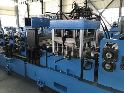 Cina 1.5 - rotolo del Purlin di 3.0mm CZ che forma le stazioni della macchina 16 con le unità di perforazione in vendita