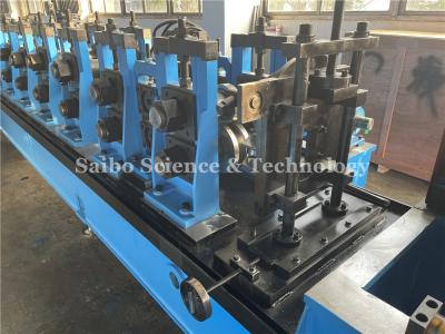 Cina Macchina per la formazione di rotoli a strato completamente automatica per materiale Ss316 e dimensioni regolabili in vendita