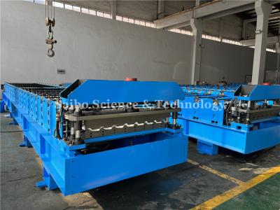 Cina 11KW Roofing Panel Roll Forming Machine con Chain Drive include 6T Hydraulic Decoiler in vendita