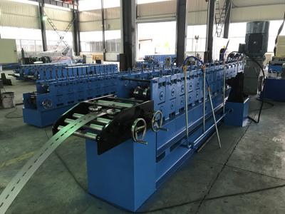 Cina 1.0 - rotolo della guardavia di 1.6mm che forma le stazioni della macchina 14 dalla catena in vendita
