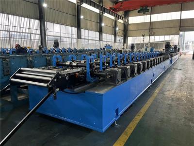 Cina Macchina per la formazione di rotoli di pannelli laterali ad alte prestazioni per una produzione superiore in modo automatico in vendita