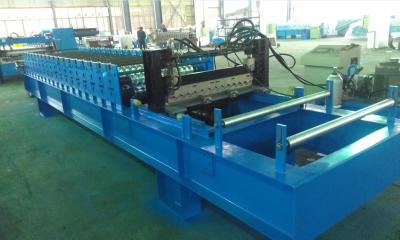 China Hoge snelheid 0 - 25m/min Golfbroodje die Machinevlieg vormen die Geen Einde snijden Te koop