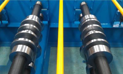 China Dach-Profil-Rolle IBR 686, die Maschine 0.3mm - 0.8mm Stärke bildet zu verkaufen