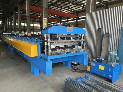 China Máquina de moldagem de rolos de piso personalizado de alta resistência com 28 estações à venda