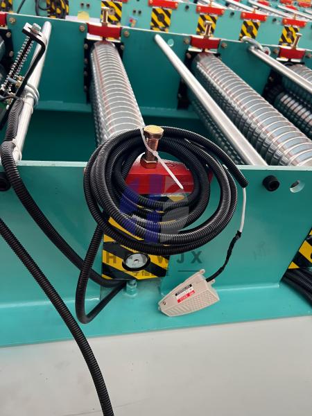 Quality High Efficiency Automatic Corrugated Roofing Sheet Machine with PLC Touch Screen for sale