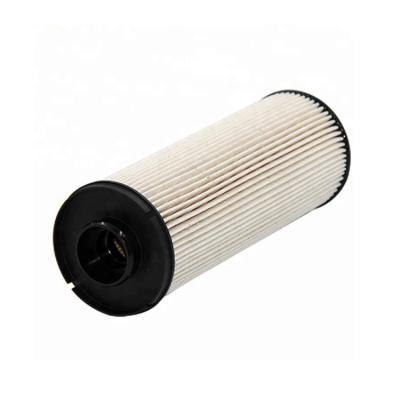 Cina Elemento di filtro del carburante per motore 51 125 030 037 per apparecchiature da costruzione N.O. di riferimento KX 73/2 in vendita