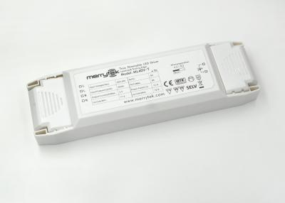 Cina Driver costante 12Vdc 50/60Hz di Dimmable LED di tensione di recinzione di plastica bianca in vendita