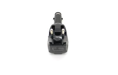 Cina Il caricatore universale 5V 3.0A dell'automobile di USB di cortocircuito di bassa temperatura si raddoppia porta USB in vendita