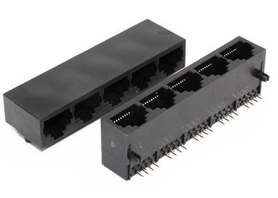 China Os conectores múltiplos de abrigo pretos R Unshielded do porto RJ45/A completamente - fure a montagem à venda