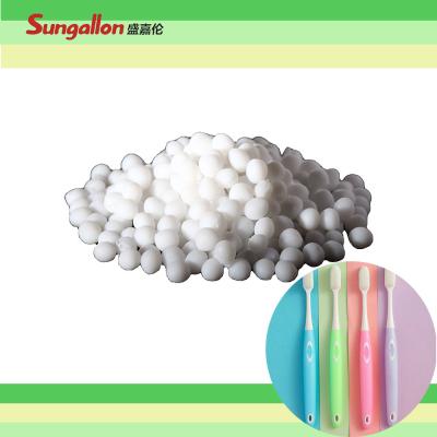 China Witte ondoorzichtige TPR TPE-materiaal Sportbeschermingsmiddelen TPE-granules Te koop